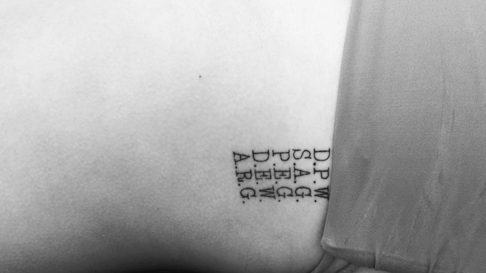 We Love The Super Sweet Meaning Behind Ariel Winters Tattoos Hellogiggleshellogiggles