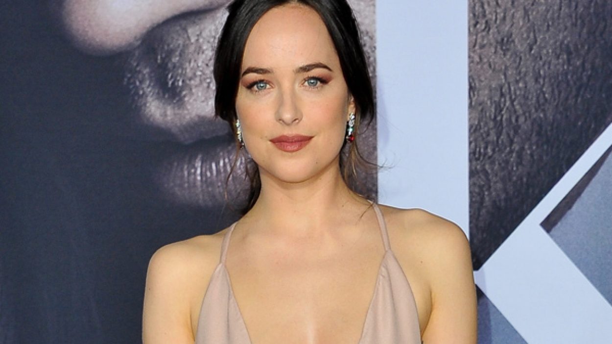 Dakota Johnson Had A Completely Understandable Way To Prep For Sex