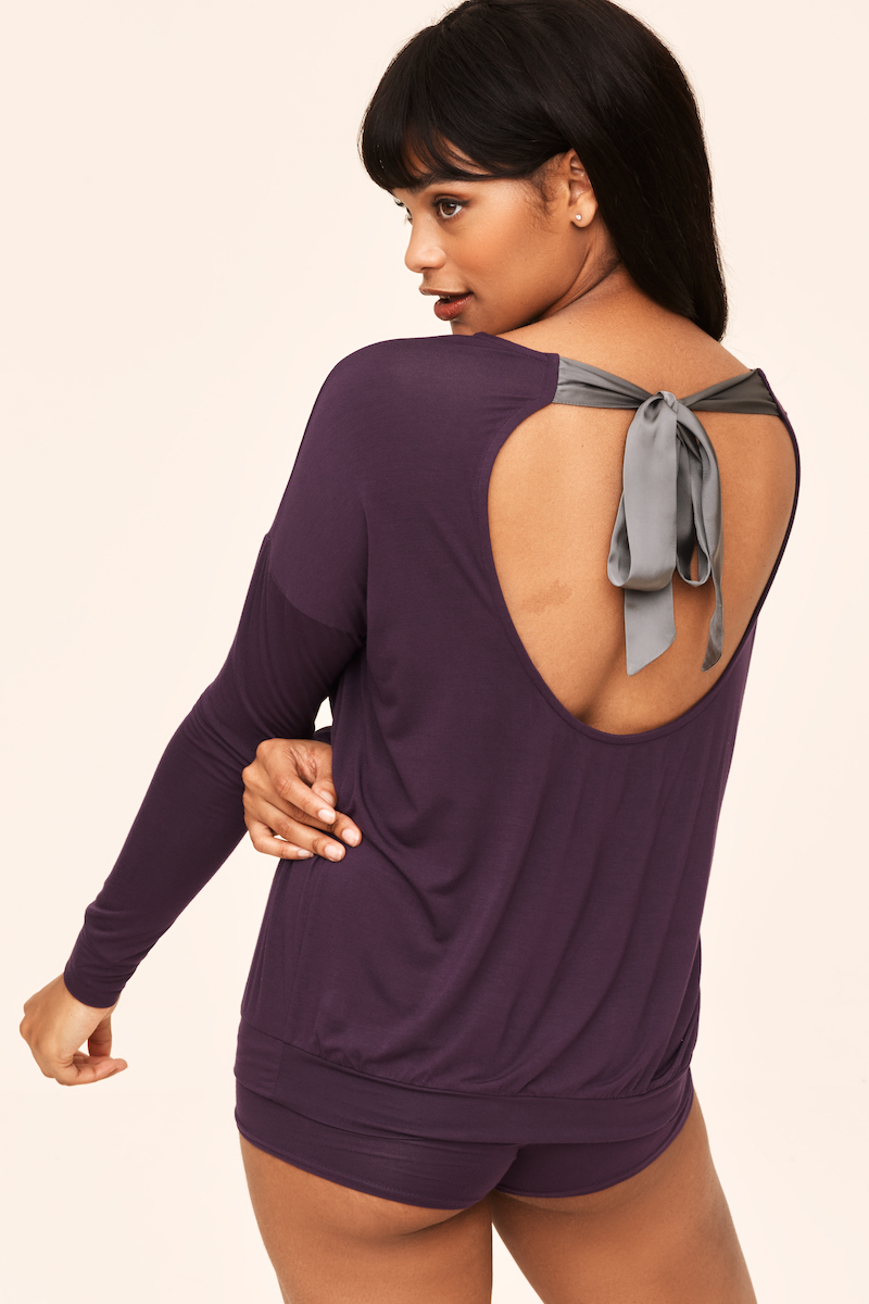 7 Cozy Pajamas Thatll Make You Never Want To Leave The Househellogiggles
